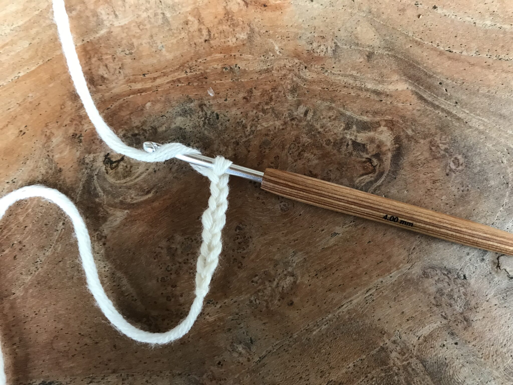 Häkeln - Luftmaschen, feste Maschen, Stäbchen - häkeln lernen